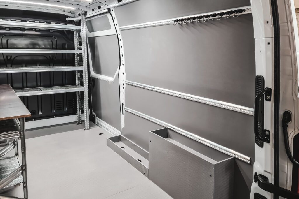 Cargo compartment protection | Autokonvert