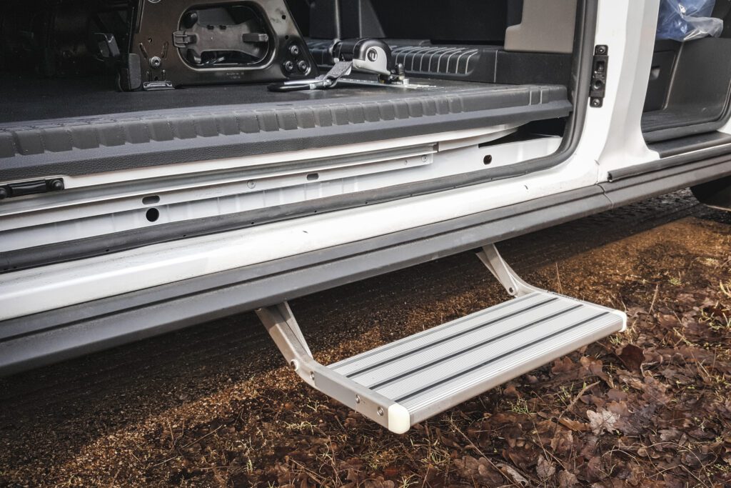 Running boards, steps and ramps | Autokonvert